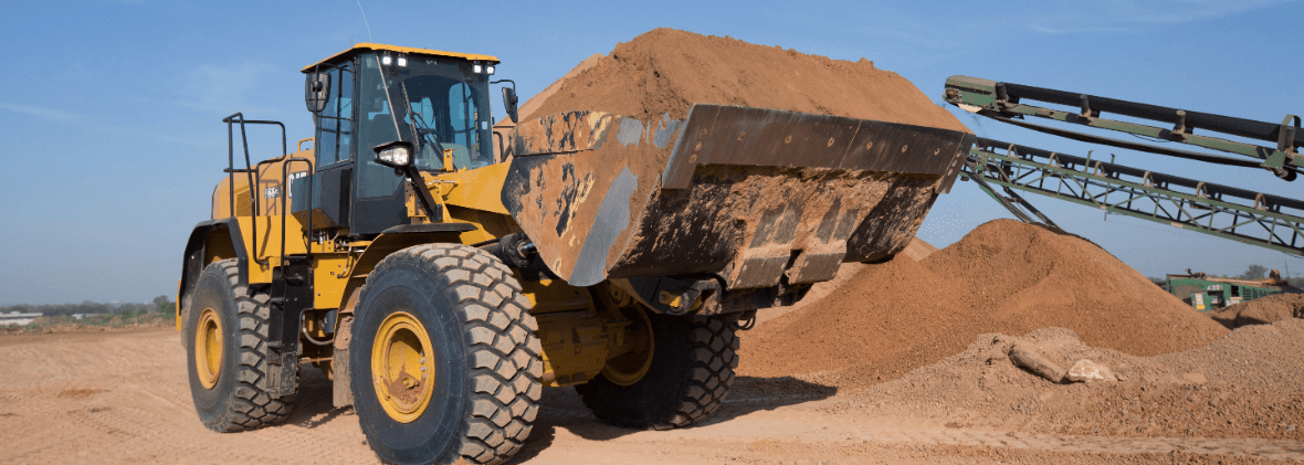 Wheel Loader vs. Compact Track Loader | The Cat Rental Store